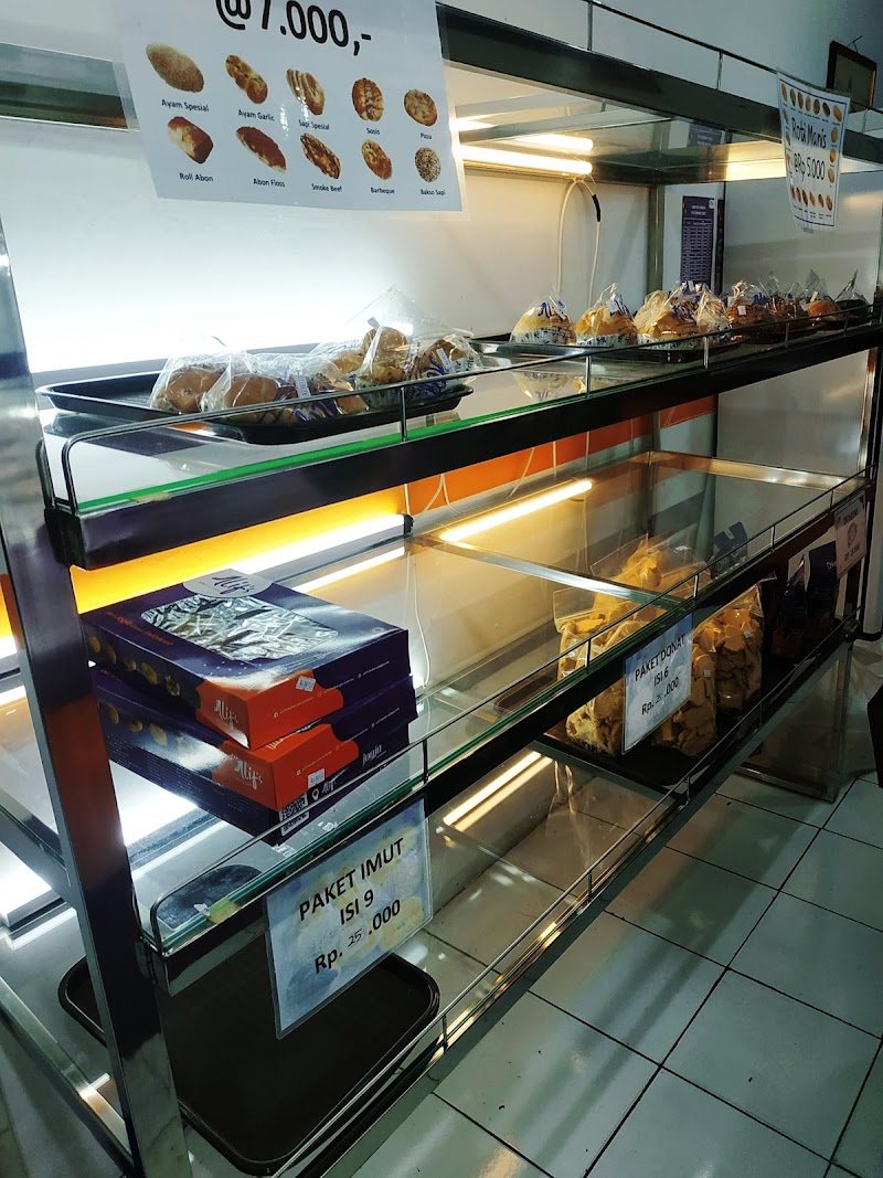 8 Toko Roti Terbaik di Gunung Kidul 🍞 (Lezat & Bervariasi)